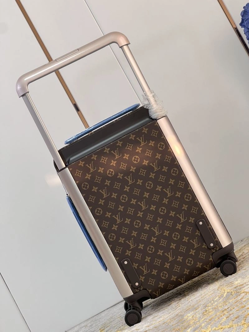 High fidelity Louis Vuitton Suitcase