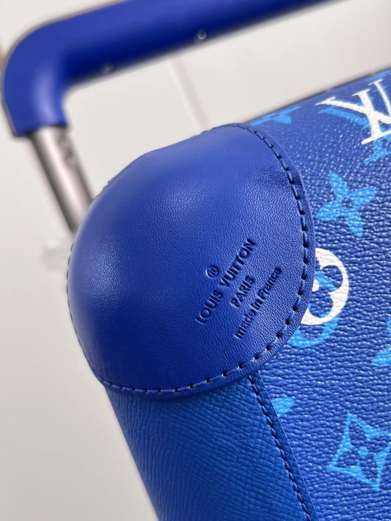 Low-cost Louis Vuitton Suitcase