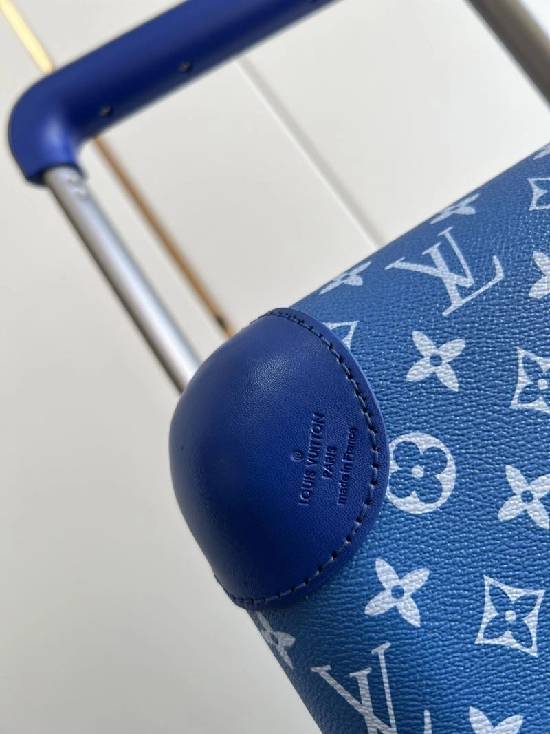 Top mirror Louis Vuitton Suitcase