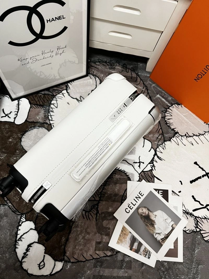 Inexpensive Louis Vuitton Suitcase