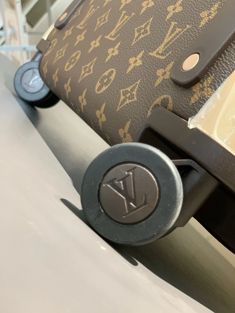 High accuracy Louis Vuitton Suitcase
