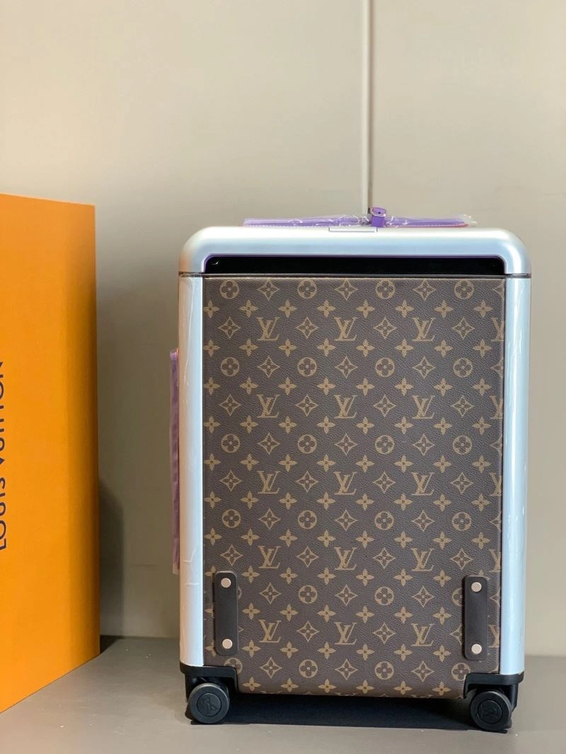 Low-cost Louis Vuitton Suitcase