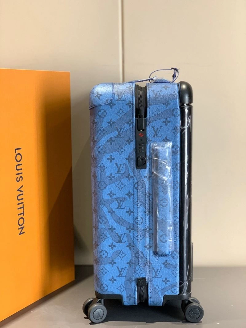 Top match Louis Vuitton Suitcase