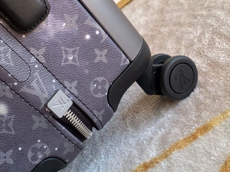 Inexpensive Louis Vuitton Suitcase