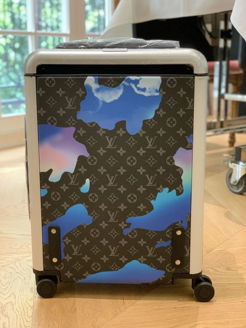 Exact replica Louis Vuitton Suitcase