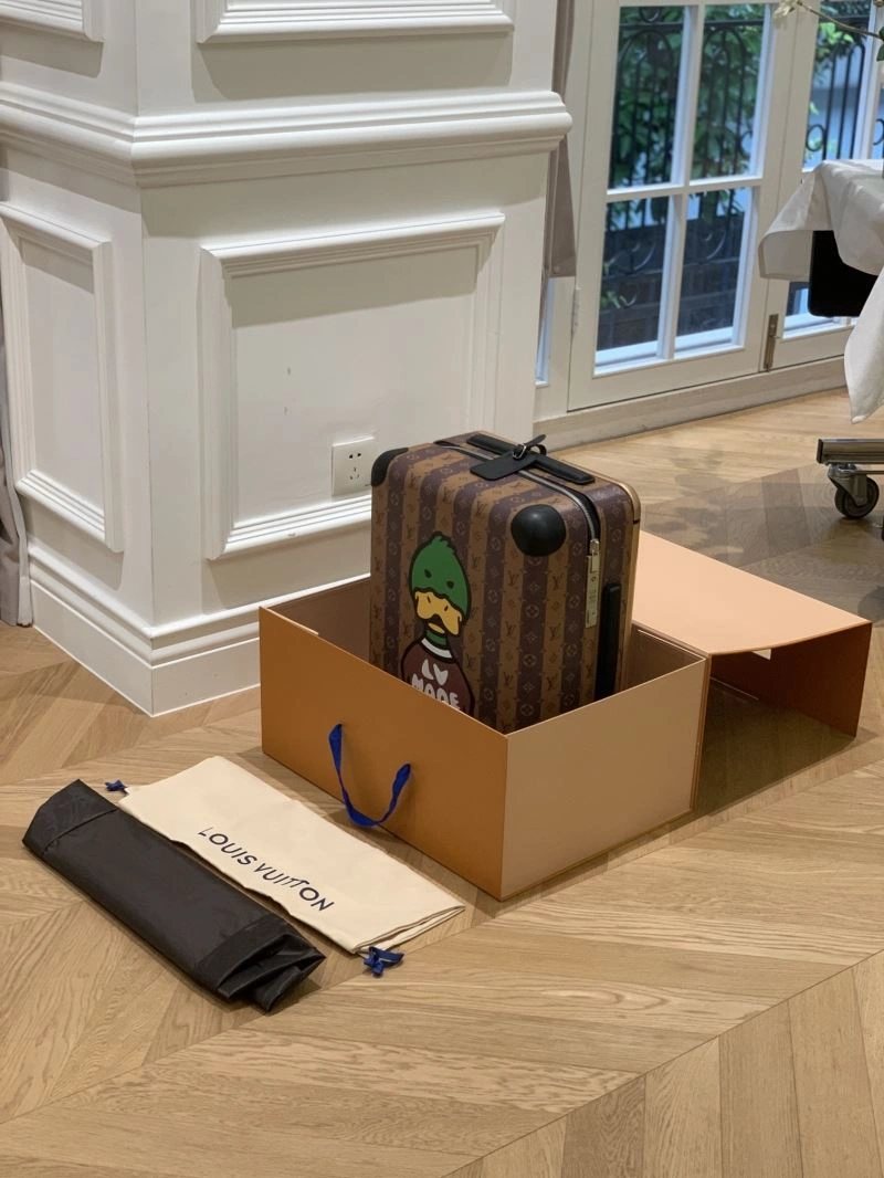 Brand-authenticated Louis Vuitton Suitcase