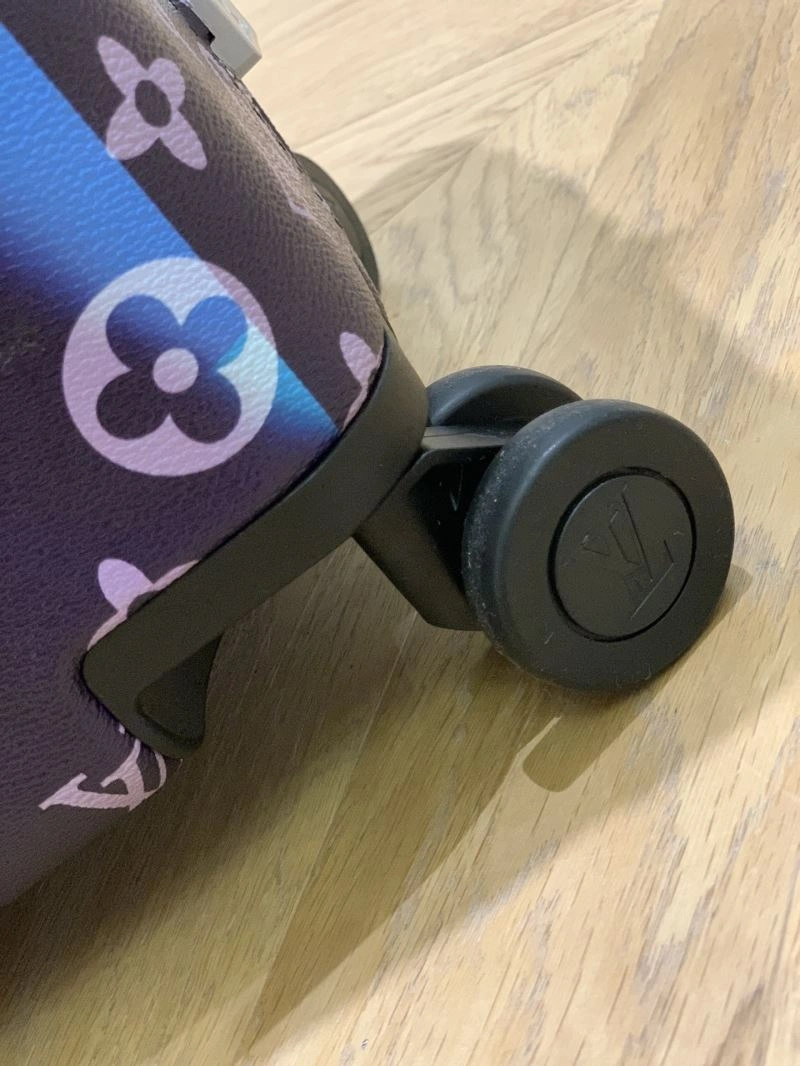Brand-original Louis Vuitton Suitcase