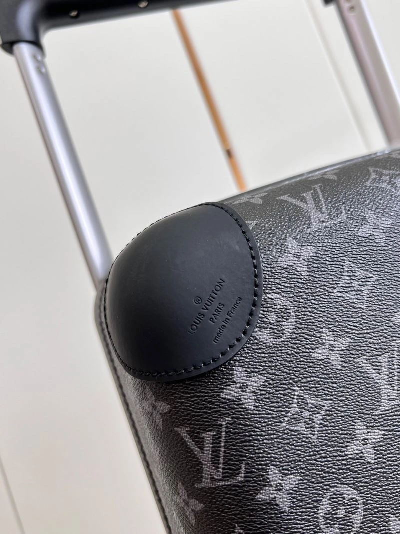 High fidelity Louis Vuitton Suitcase