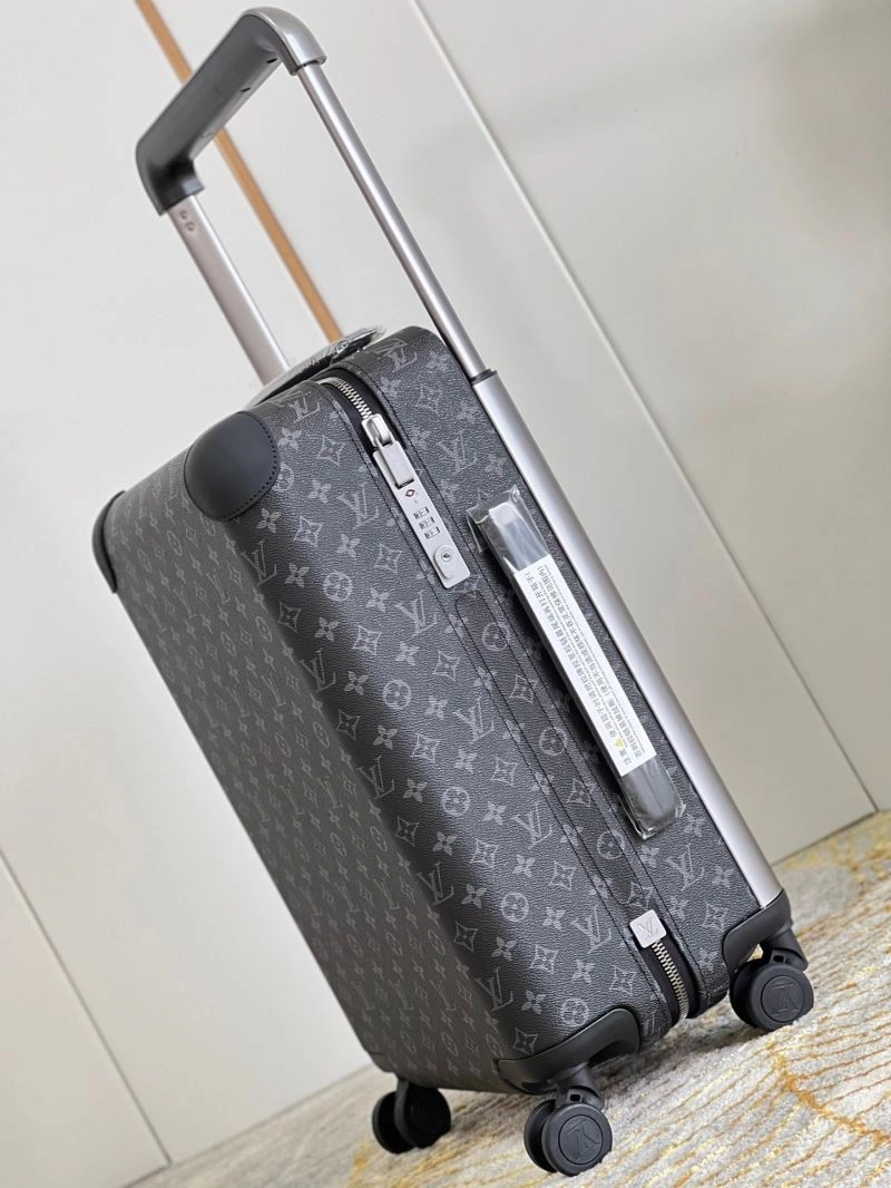 High fidelity Louis Vuitton Suitcase