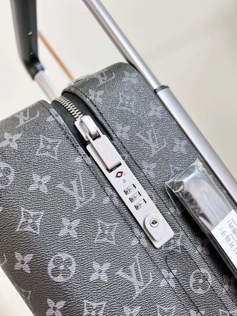 High fidelity Louis Vuitton Suitcase