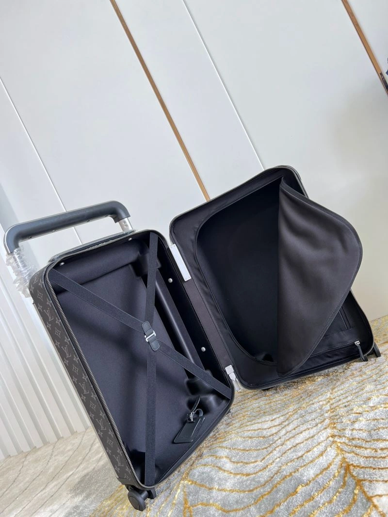 High fidelity Louis Vuitton Suitcase