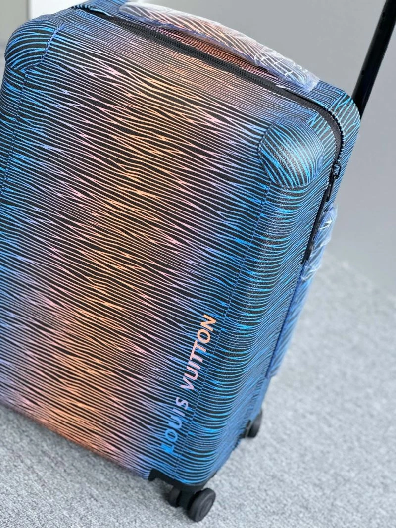 Legit Louis Vuitton Suitcase