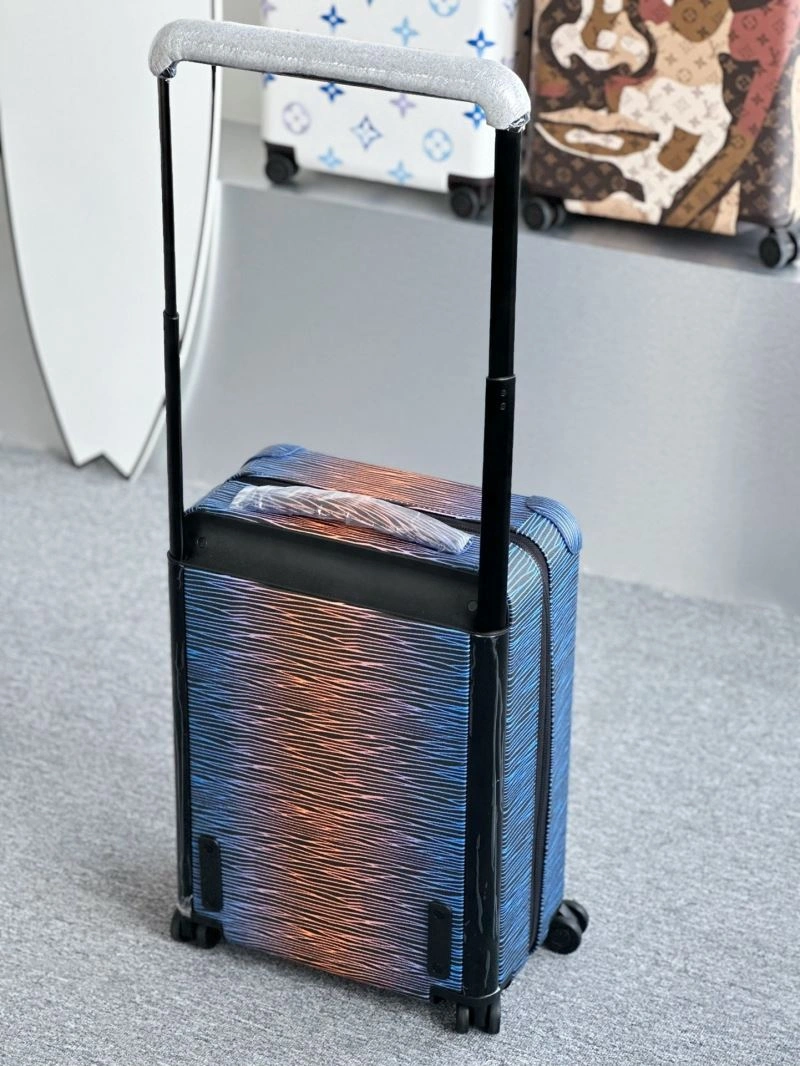 Legit Louis Vuitton Suitcase