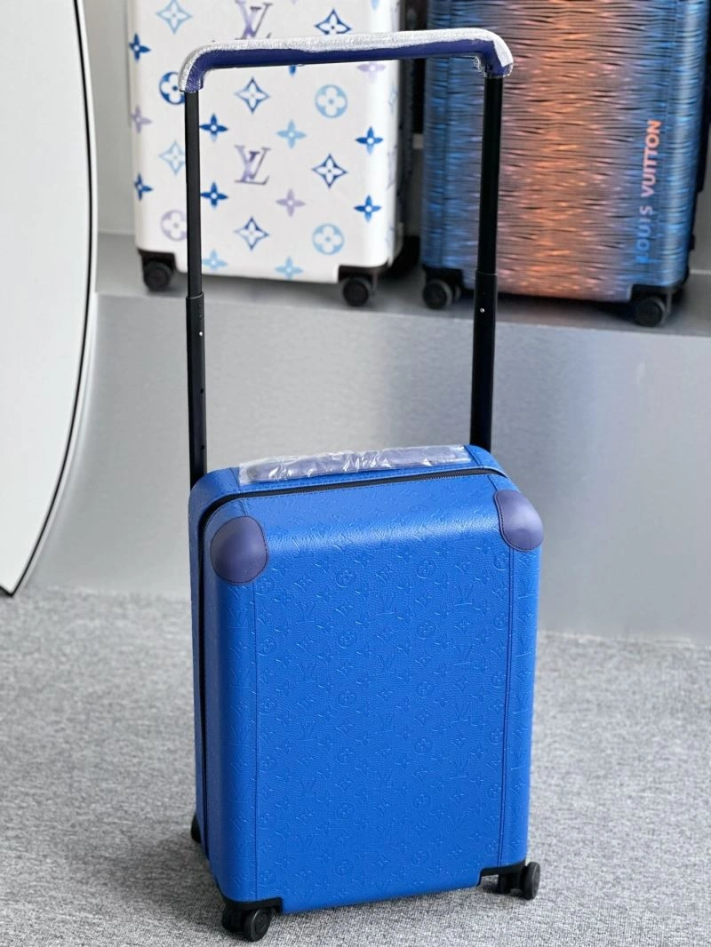 High fidelity Louis Vuitton Suitcase