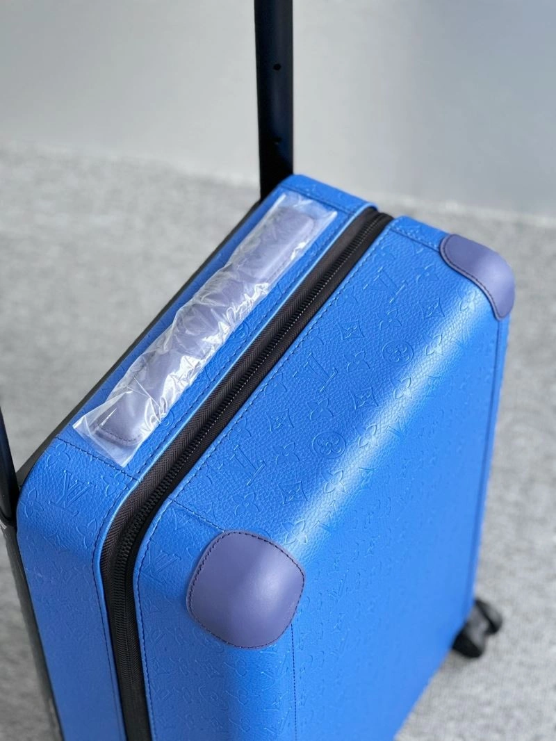 High fidelity Louis Vuitton Suitcase