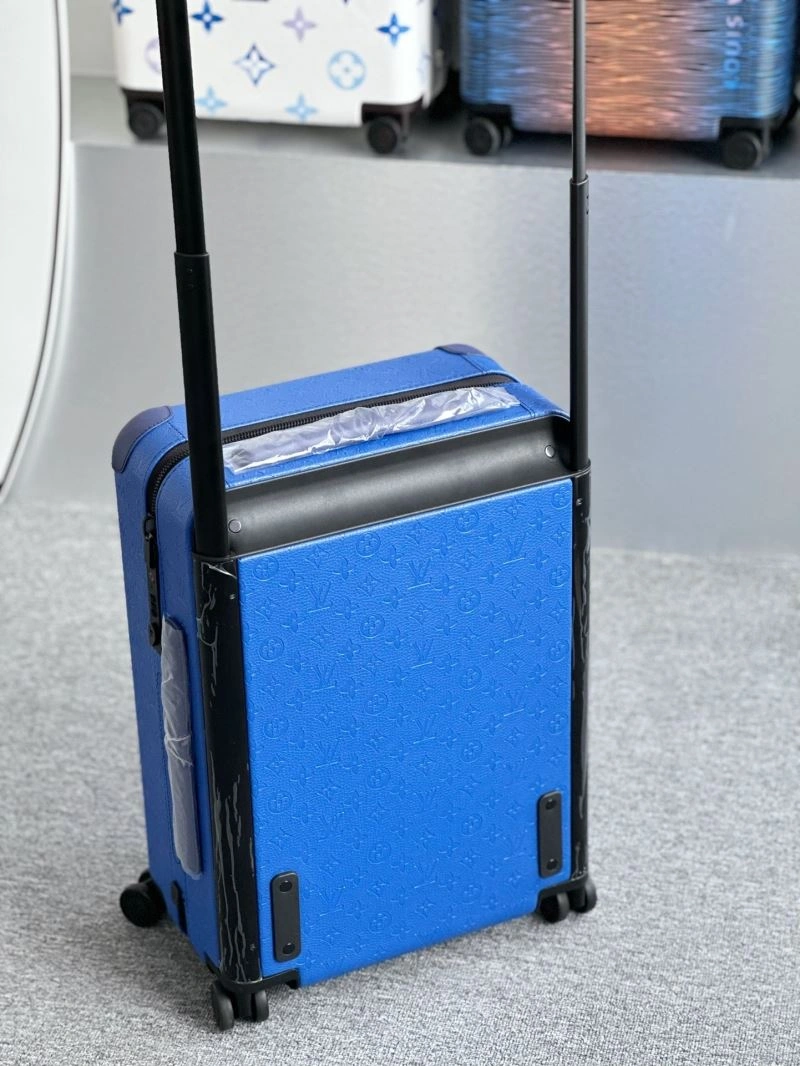 High fidelity Louis Vuitton Suitcase