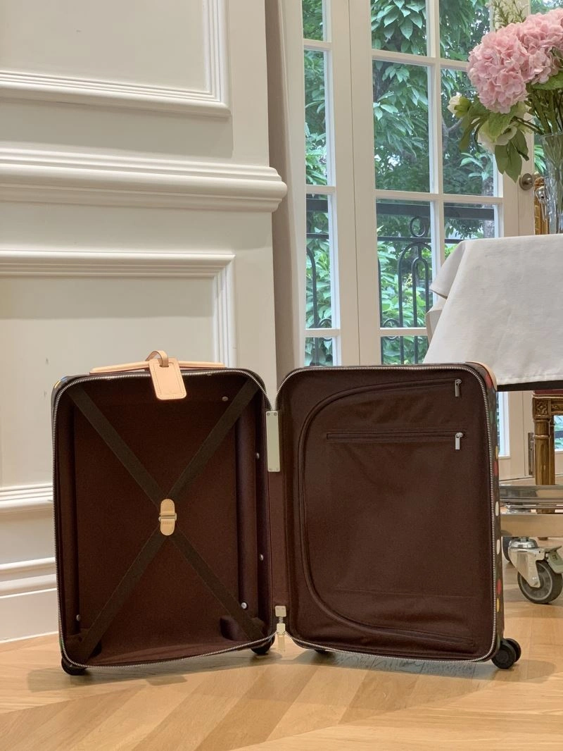 Factory-made Louis Vuitton Suitcase