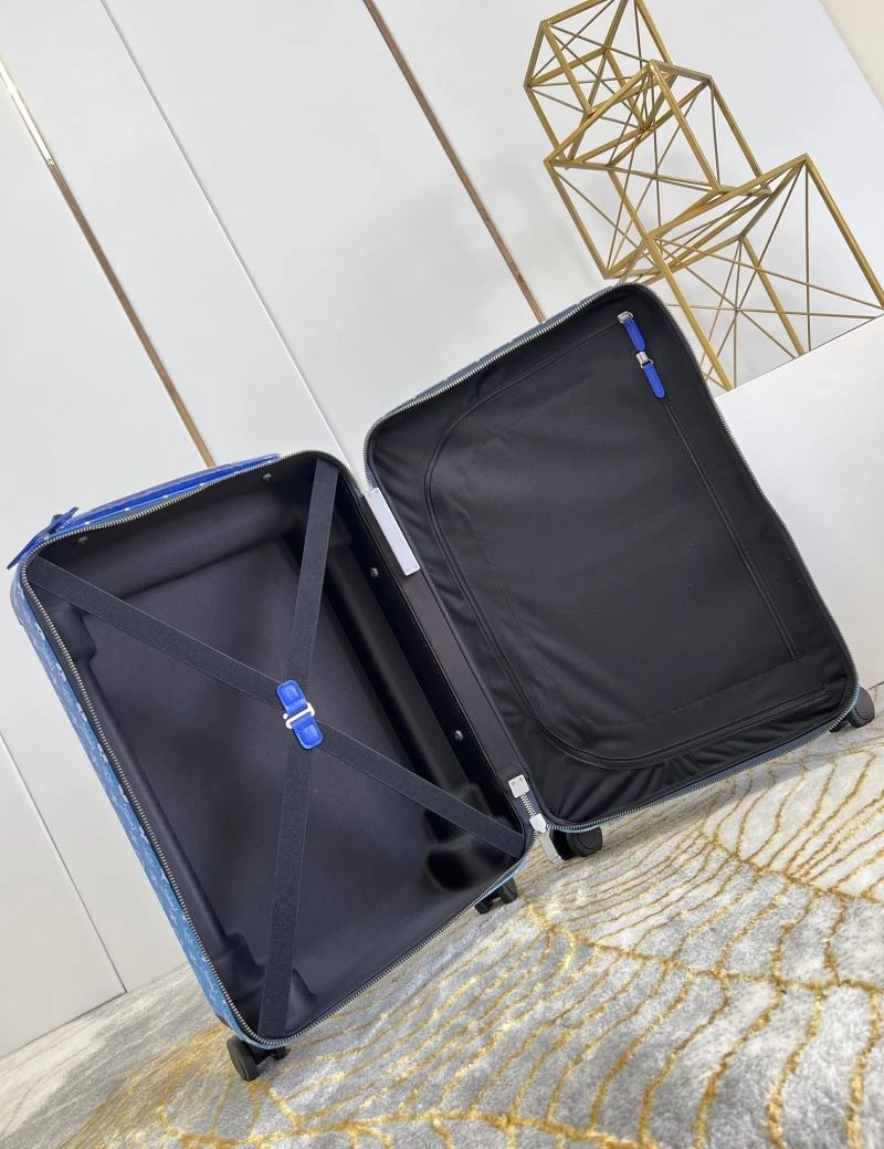 Top match Louis Vuitton Suitcase