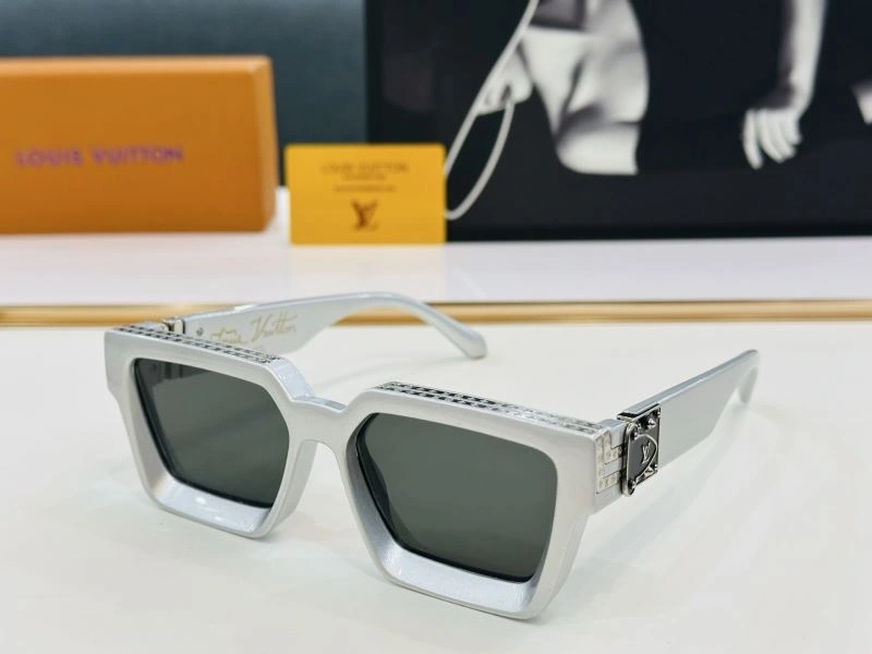 Perfect replica Louis Vuitton Sunglasses
