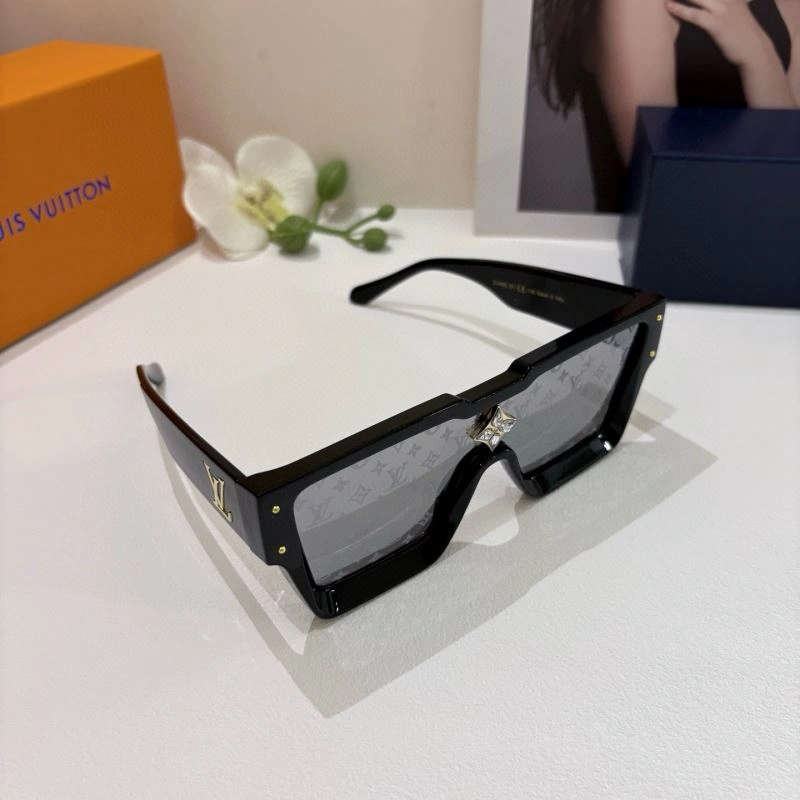 Top match Louis Vuitton Sunglasses
