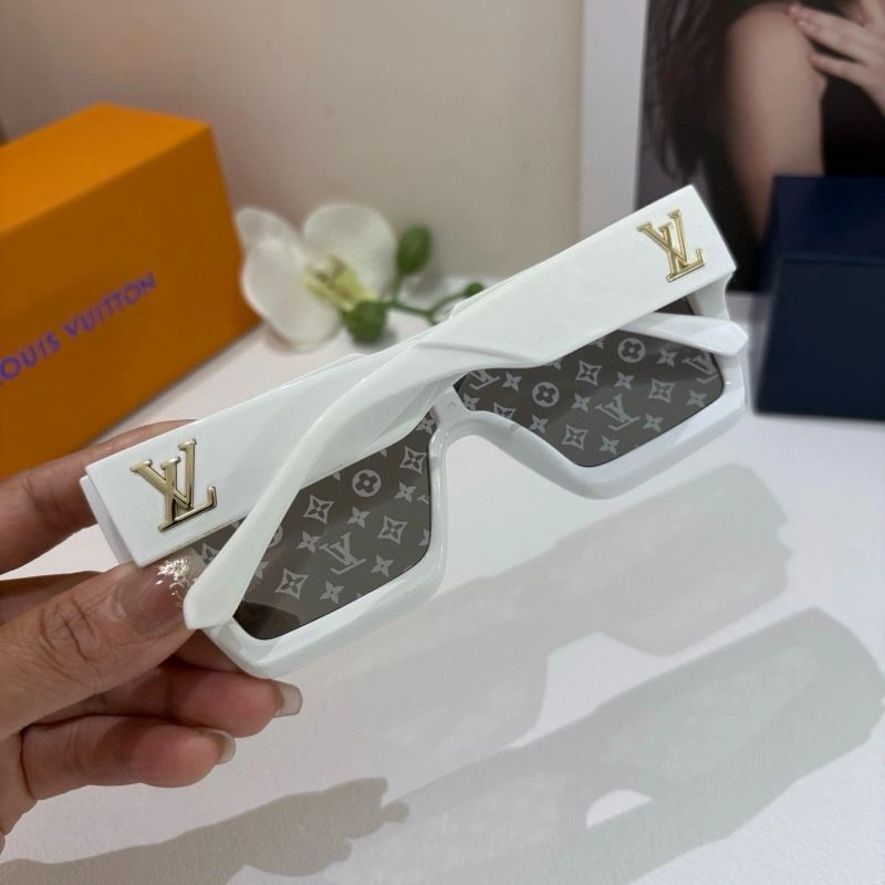 Indistinguishable Louis Vuitton Sunglasses