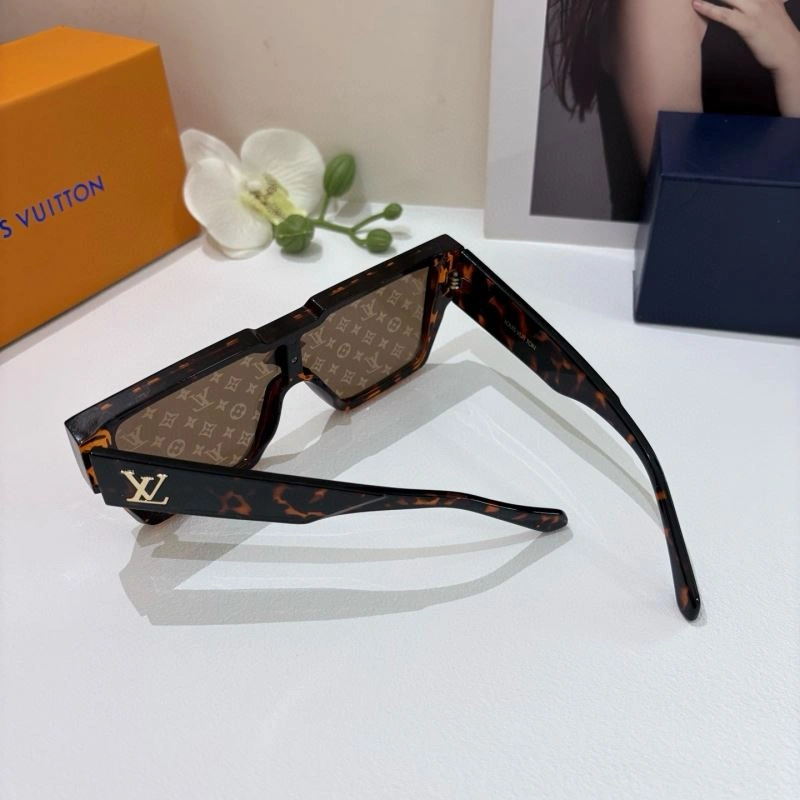 Reasonably priced Louis Vuitton Sunglasses