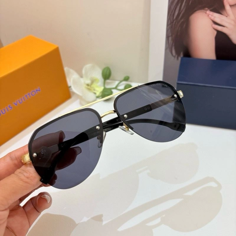 Reasonably priced Louis Vuitton Sunglasses