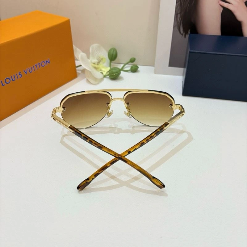 Mirror quality Louis Vuitton Sunglasses