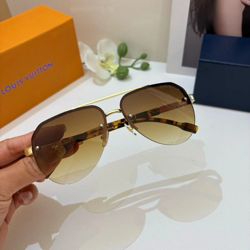 Mirror quality Louis Vuitton Sunglasses