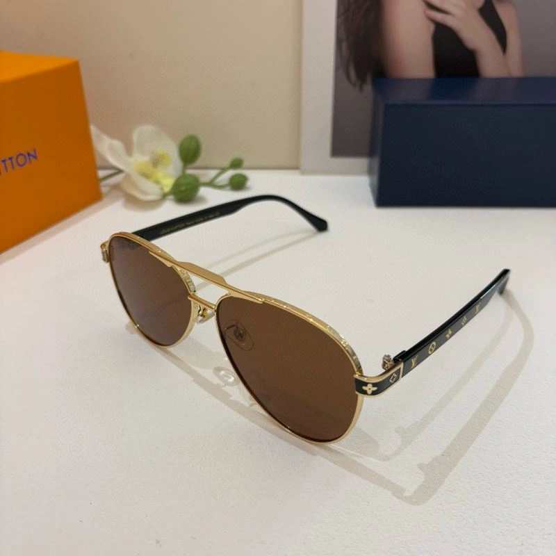 Top mirror Louis Vuitton Sunglasses