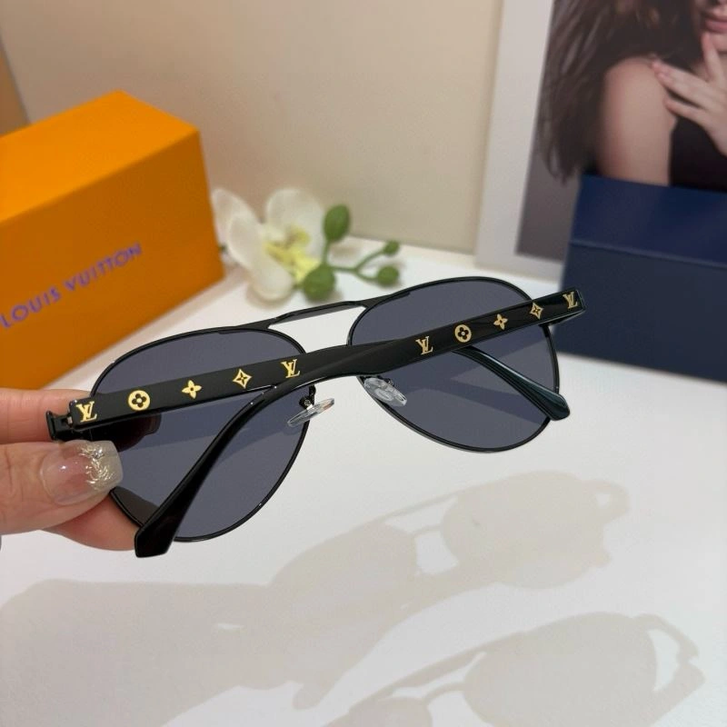 Top mirror Louis Vuitton Sunglasses