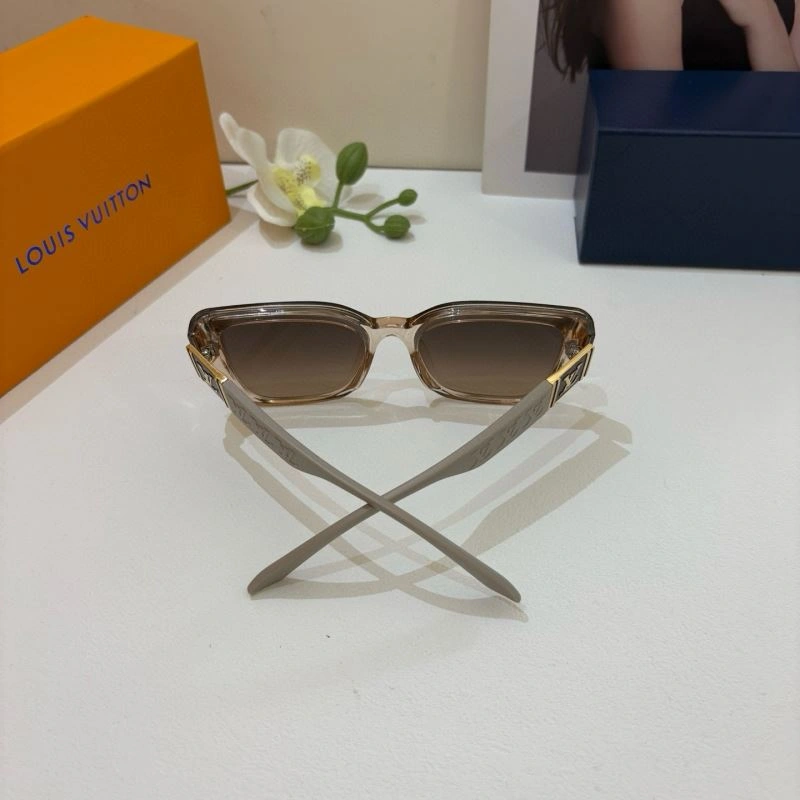 Precise copy Louis Vuitton Sunglasses