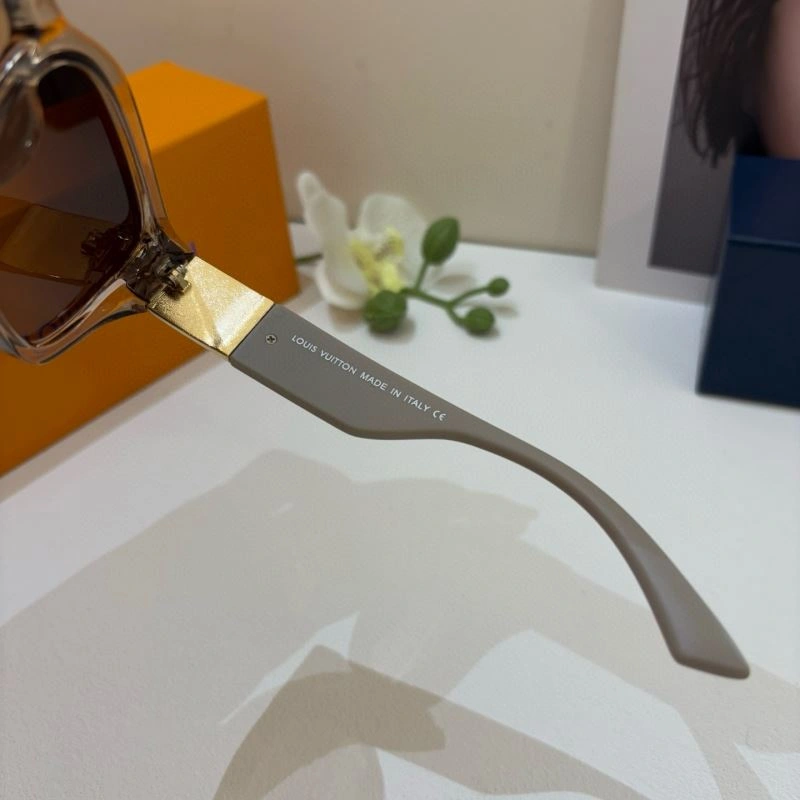 Precise copy Louis Vuitton Sunglasses