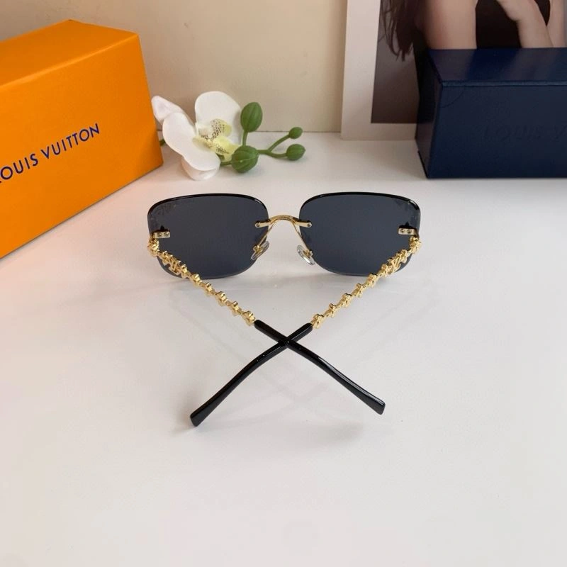 Precise copy Louis Vuitton Sunglasses