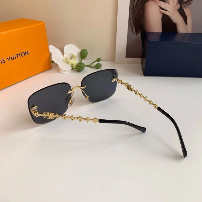 Precise copy Louis Vuitton Sunglasses