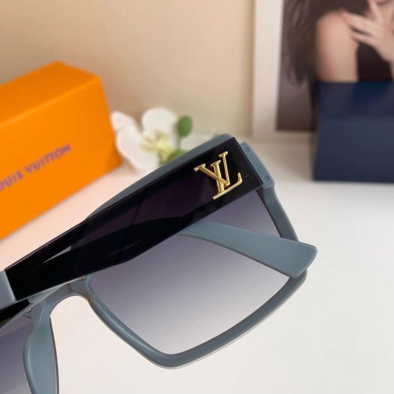 Mirror quality Louis Vuitton Sunglasses