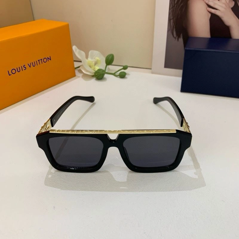 Precise copy Louis Vuitton Sunglasses