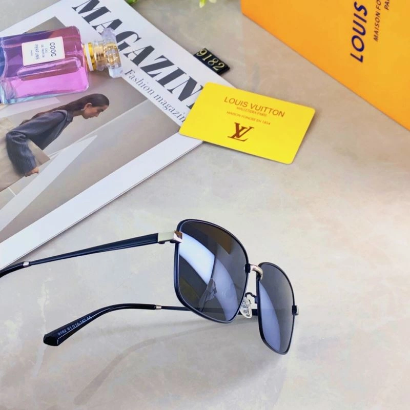 Mirror quality Louis Vuitton Sunglasses
