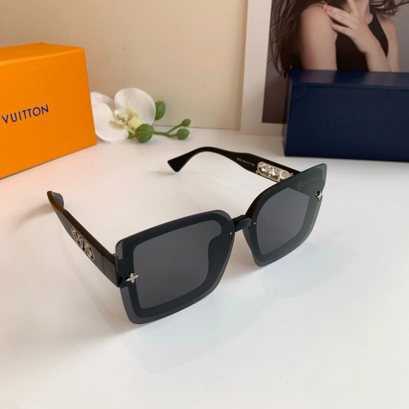 Exact replica Louis Vuitton Sunglasses
