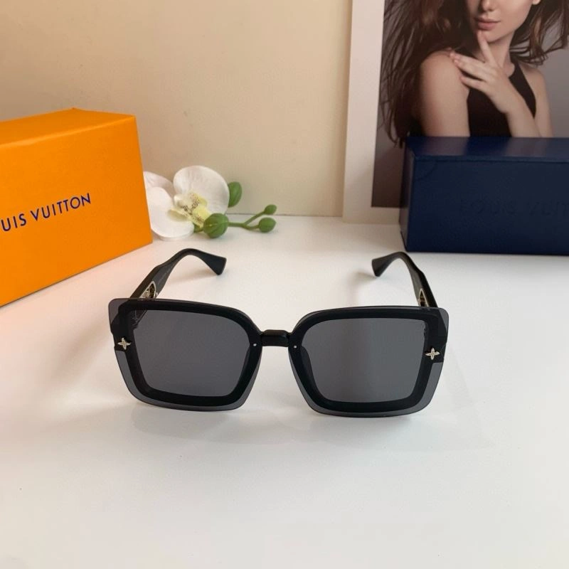 Exact replica Louis Vuitton Sunglasses