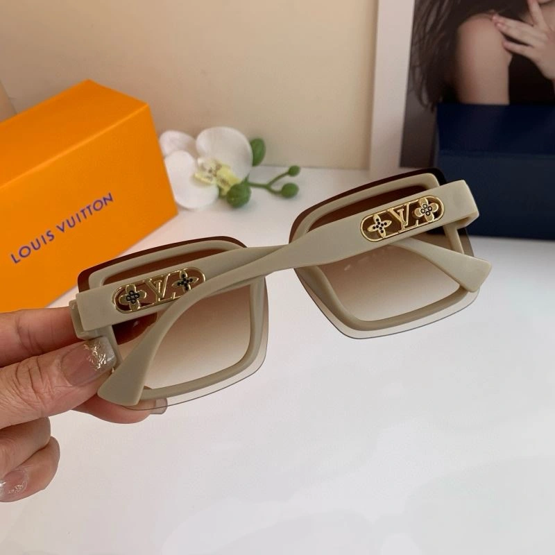 Top match Louis Vuitton Sunglasses