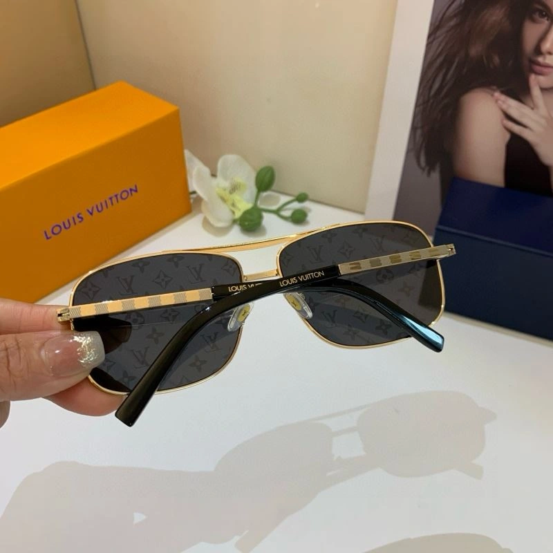 Top match Louis Vuitton Sunglasses