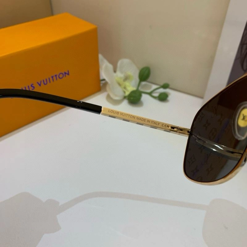 Top match Louis Vuitton Sunglasses