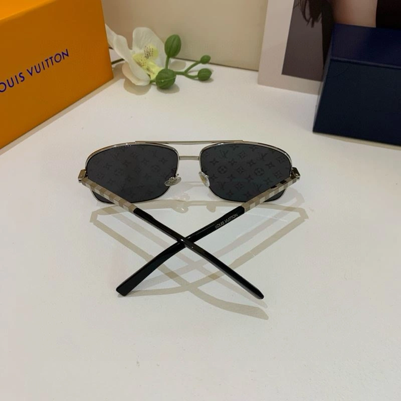 Top match Louis Vuitton Sunglasses