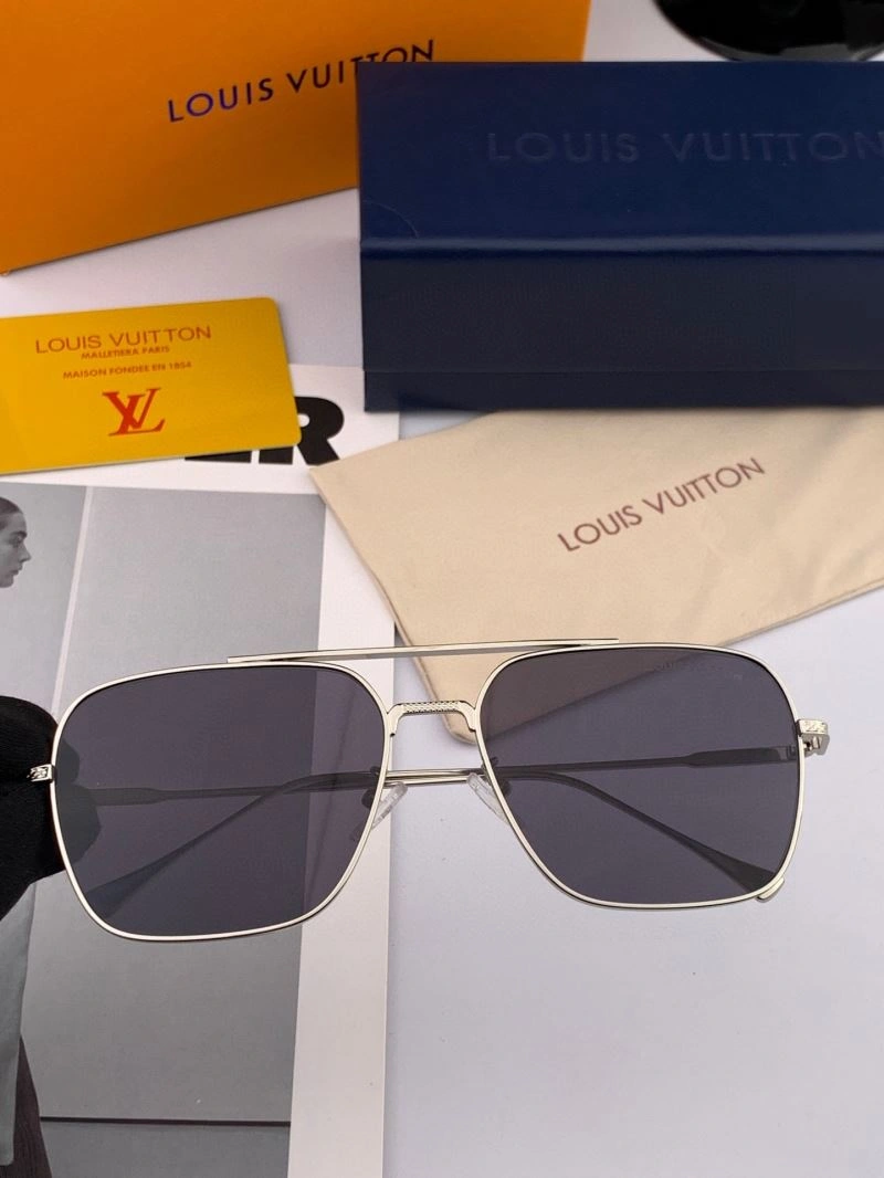 Exact replica Louis Vuitton Sunglasses