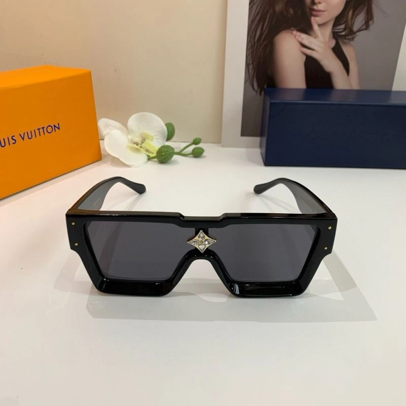 Brand-authenticated Louis Vuitton Sunglasses