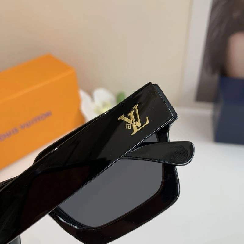Precise copy Louis Vuitton Sunglasses