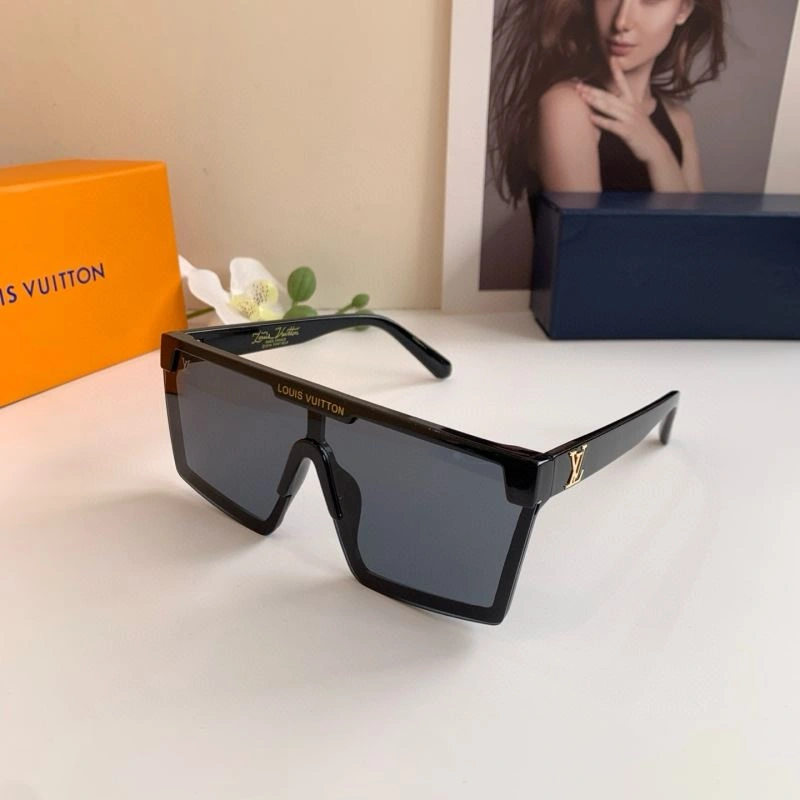 Precise copy Louis Vuitton Sunglasses