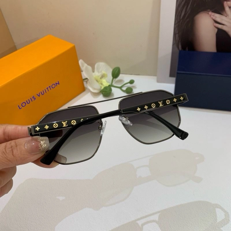 Low-cost Louis Vuitton Sunglasses