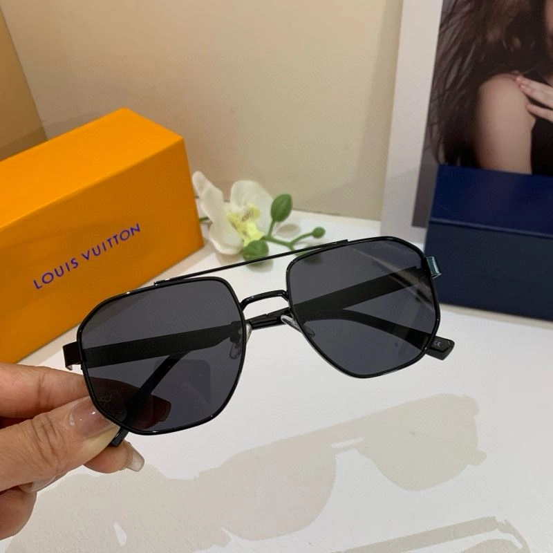 Reasonably priced Louis Vuitton Sunglasses